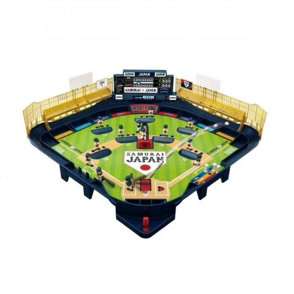 2020年発売した野球盤3Dエーススタンダード　侍ジャパン野球日本代表ver.のリニューアルになります。・選手ユニフォームカラーは侍ジャパンチームのホーム＆ビジターをイメージ・ボールが宙を飛ぶ「3Dピッチング機能」に加えて計9種類の投球が可...