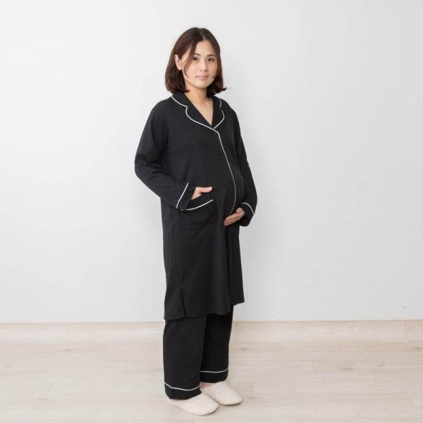,#00003646 天竺のカットソー素材を使用し、オールシーズン大活躍のマタニティパジャマです。第１〜２ボタンがスナップボタンになっており、授乳もしやすい仕様になっております。
