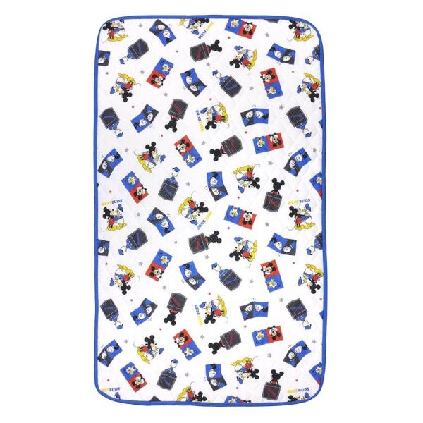 裏側の四隅にゴムが付いているので、レギュラーサイズのベビー敷きふとん(70×120cm)にぴったりフィットします。寝返りが多い赤ちゃんでもずれにくくて安心♪ご家庭で手洗いできるので、いつでも清潔にお使いいただけます。