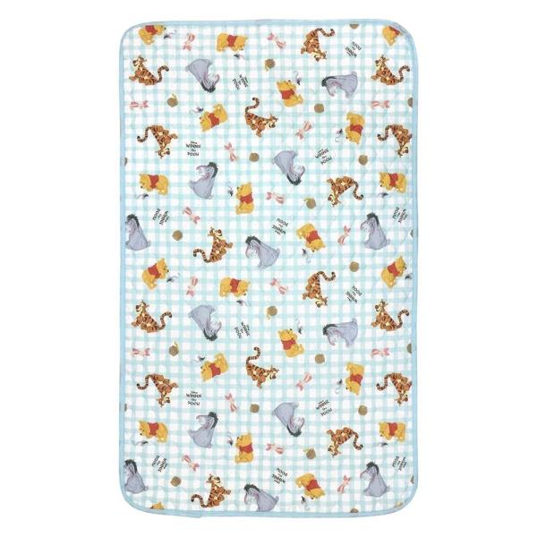 裏側の四隅にゴムが付いているので、レギュラーサイズのベビー敷きふとん(70×120cm)にぴったりフィットします。寝返りが多い赤ちゃんでもずれにくくて安心♪ご家庭で手洗いできるので、いつでも清潔にお使いいただけます。