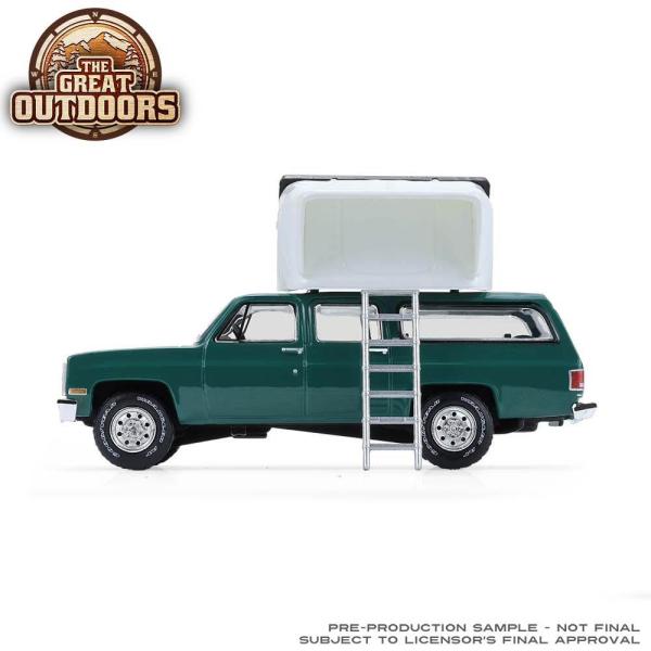GL 1/64 1990 Chevrolet Suburban - Green with Modern Rooftop Camper ＧＬ　１／６４　１９９０　シボレー　サバーバン　ー　グリーン　ウイズ　モダンルーフトップ　キャンパーThe...