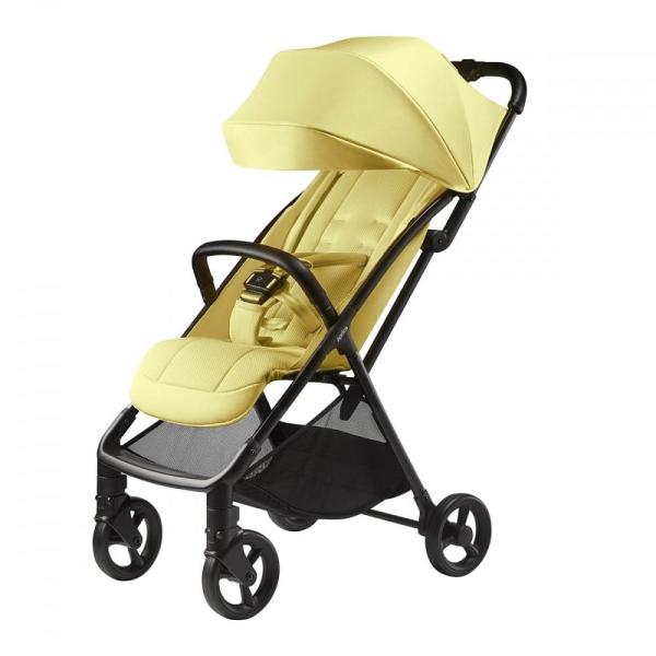 ●アップリカ ヴィット AB (Viit AB)・ひとり座りができる生後6か月から4歳(体重約22kg)(※1)まで使える自動でたたまれていくB型ベビーカー。(※2)●サッとたたんで、スッと進める。