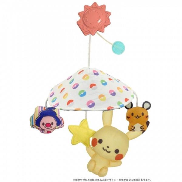 やわらか素材でできたモンポケのベビーカーメリー。ポケモンのベビー向けブランドmonpoke（モンポケ）からはじめてのベビー玩具シリーズが新登場！やわらかな素材のベビーカーメリー。