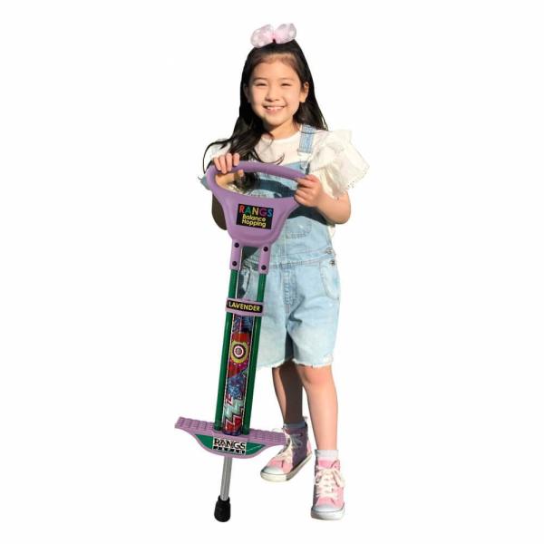 ,,#20251215siteoffitems 乗りやすくてかわいいラングスジャパンオリジナルデザインのホッピング先端のゴム部分は汚れにくいブラック、足ふみ部分は滑り止め構造になっています。機能面でも従来のものより乗りやすいバネになっています。