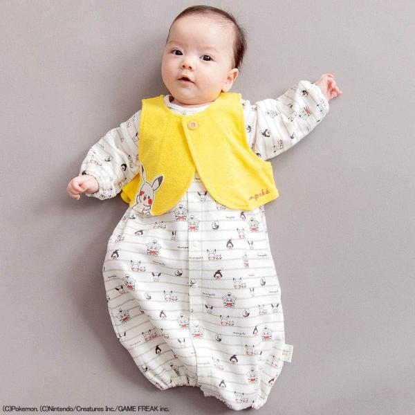 ,,,#20251215siteoffitems ピカチュウとイーブイのベストが付いた新生児用ドレス＆カバーオール。イエローはピカチュウ、ベージュはイーブイのベストが付いています。