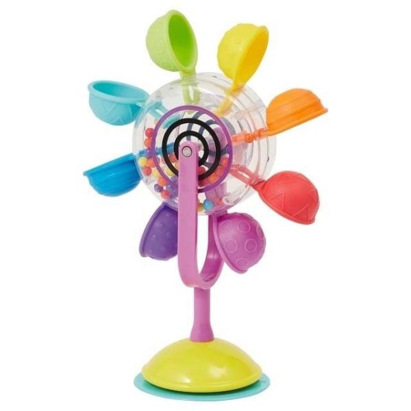 クルクル回すと色がつながって虹のよう！カップに水をかけるとクルクル回り虹のように見えるので赤ちゃんの興味をひきつけます。吸盤をお風呂の壁や、ふちに固定すると観覧車あそびや水車あそびが楽しめます。