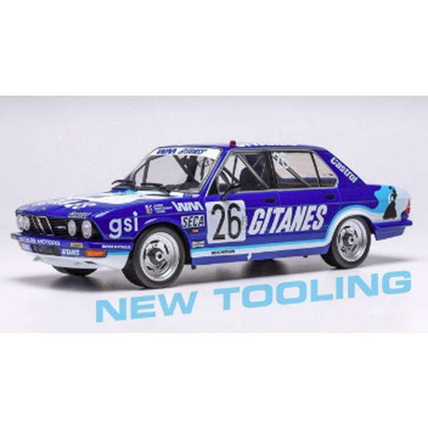 IXO MODELS 1/18 BMW 520i (E28) 1982年 スパ24時間レース #26 J-P.Jarier/J-L.Trintignant/T. Tassin 完成品ダイキャストミニカー 18RMC183A■メーカー：イクソ...