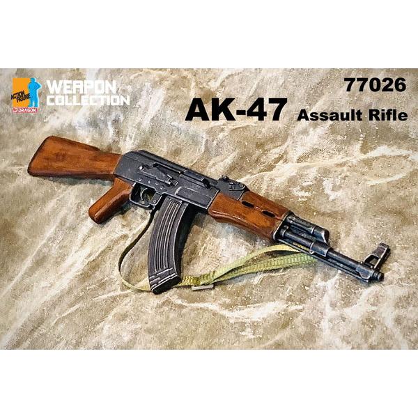 1/6スケールでソビエトのアサルトライフル、AK-47を再現した組み立て塗装済みの完成モデルです。その形状はもちろん、各部のディテールも1/6のビッグスケールならではの再現がリアルです。ストックやグリップなどは本体部分の金属とは異なる素材の...
