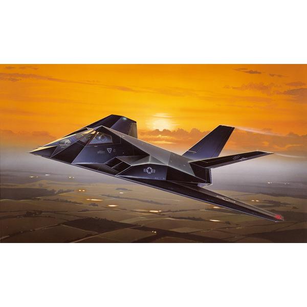 イタレリ 1/72 アメリカ空軍 F-117A ナイトホーク プラモデル IT0189■メーカー：イタレリ(ITALERI)