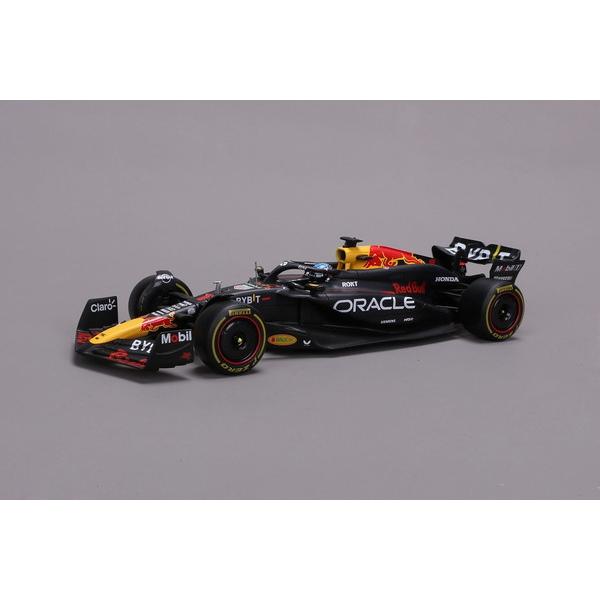 Bburago 1/24 オラクル レッドブル レーシング RB20 2024 No.1 M.フェルスタッペン ドライバー付 クリアケース 完成品ダイキャストミニカー BUR28056V■メーカー：ブラーゴ(Bburago)