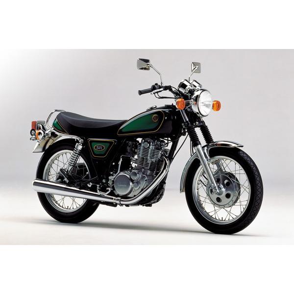 【発売日：2026年05月31日】SPECIAL EDITION●職人の手によるサンバースト（ぼかし）塗装を採用した1995年モデルのSR400Sを1/12スケールでモデル化●カスタムタンクやマフラー、ハンドルなどのカスタムパーツが付属●特...