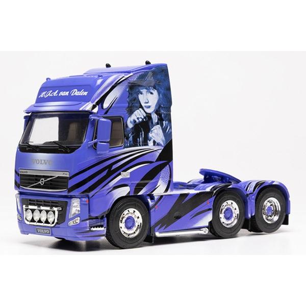 【発売日：2026年06月30日】IXO MODELS 1/43 ボルボ FH 2003 パープル 完成品ダイキャストミニカー TR244R■メーカー：イクソモデル(IXO MODELS)