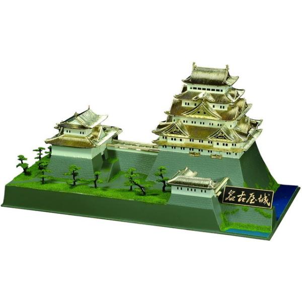 1/350スケール　名古屋城天守閣の中でも規模を誇る五重六階の大天守。大天守と頂きにそびえる金の鯱が特徴です。本製品は屋根が豪華メッキ塗装版です。【完成時のサイズ310×190×160mm】※こちらの商品はプラモデルキットになります。キット...