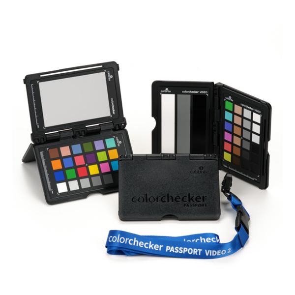ColorChecker Passport VideoII（カラーチェッカー パスポートビデオ2）はビデオ制作に合わせたカスタムカメラプロファイル用のColorChecker Classic 24パッチターゲット、およびカスタムカメラホワイ...