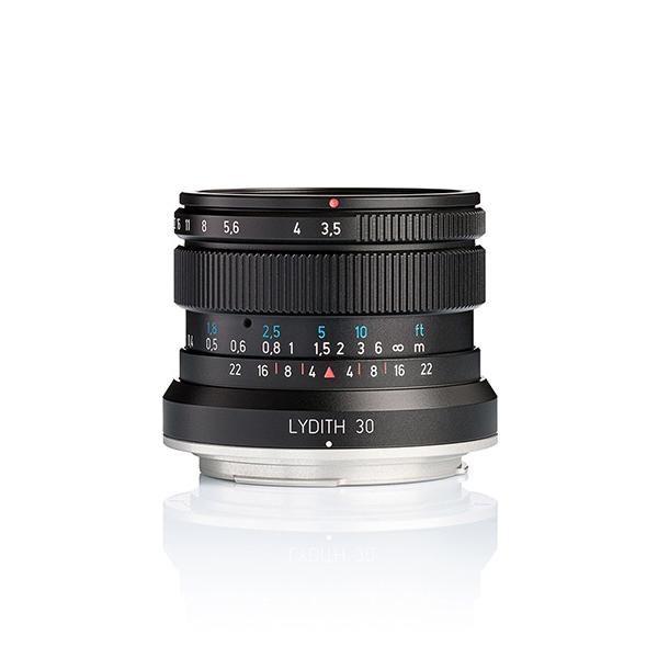 ドイツ製高級単焦点MFレンズ、Meyer Lydith 30mm F3.5 II CANON EFマウント。仕様焦点距離：30mm / F3.5-F22画角：71°レンズ構成：5 枚絞り羽根：10 枚フィルター径：52mm最短撮影距離：0....
