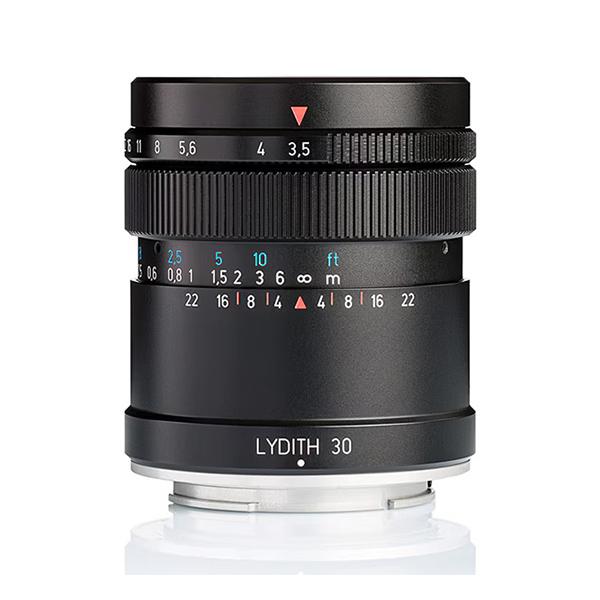 ドイツ製高級単焦点MFレンズ、Meyer Lydith 30mm F3.5 II FUJI Xマウント。仕様焦点距離：30mm / F3.5-F22画角：71°レンズ構成：5 枚絞り羽根：10 枚フィルター径：52mm最短撮影距離：0.15...