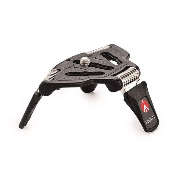 輸入元在庫有   （在庫状況はあくまでも目安です ）常にカメラにつけて置ける、超薄型ミニ三脚で、エントリークラスのDSLRに装着できるタイプです。カラー：ブラック。最大耐荷重が1.5kgで、折りたためば9mm以下になる、薄型のエントリークラ...