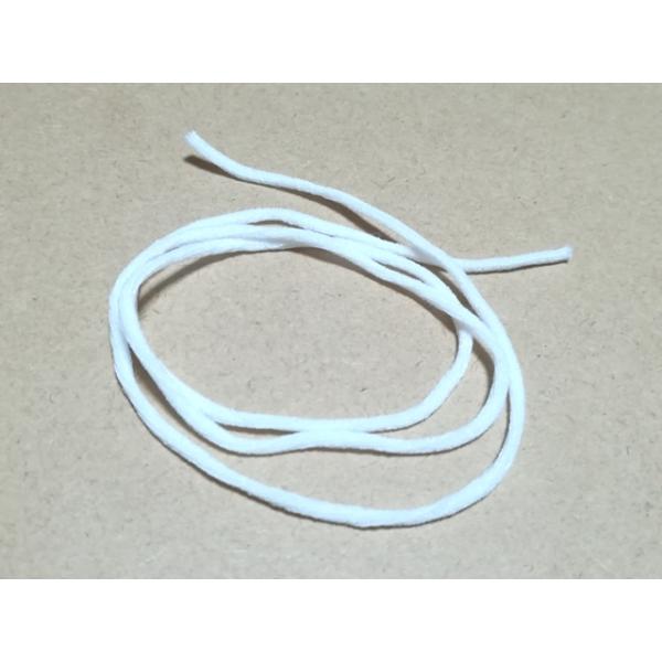 マスク楕円ゴムカラー：ホワイトサイズ：約2.5mm×50cm材質：ポリエステル、ポリウレタン伸び率：約2.2倍製造国：中国製