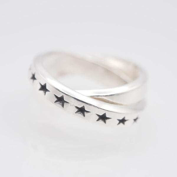 ご覧いただきありがとうございます。商品説明を最後までよくご確認頂き、ご検討ください。★商品サイズ(約)総重量:9.3g磁気反応:無多少の擦れ、小傷、若干の歪みが見られますが、比較的に状態は良いです。商品サイズは極力誤差の無いように努めていま...