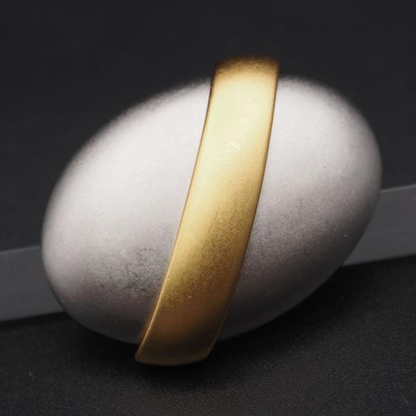 ご覧いただきありがとうございます。商品説明を最後までよくご確認頂き、ご検討ください。★商品サイズ(約)縦:31.3mm横:43mm厚み:9.8mm総重量:21.2g多少の擦れ、小傷、若干のピンの曲がりが見られますが、比較的に状態は良いです。...