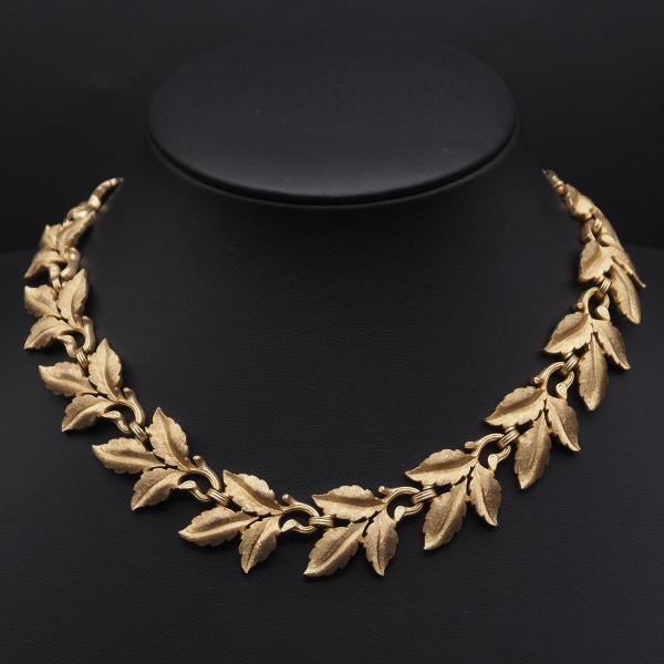 ご覧いただきありがとうございます。商品説明を最後までよくご確認頂き、ご検討ください。★商品サイズ(約)全長:35-40.5cm幅:20.8mm総重量:58.9g多少の擦れ、小傷が見られますが、比較的に状態は良いです。商品サイズは極力誤差の無...