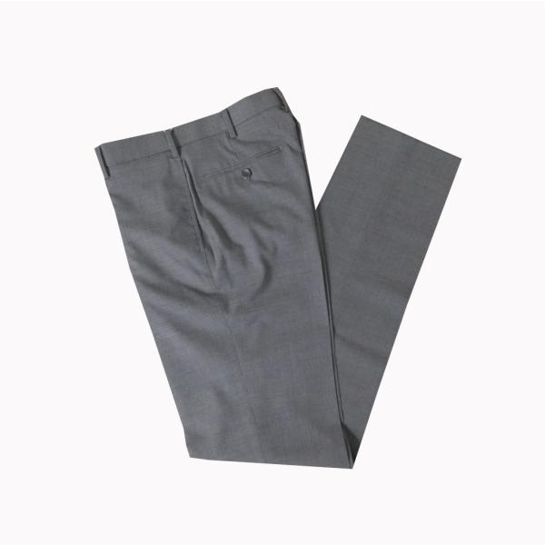 ★ご存じ知的で上品なJ.PRESSのパンツ。春夏物です。合わせ易くとても穿き易いです。ノータックパンツ。●SOLOTEX（ソロテックス）生地を使用しております。きわだつソフト感。優れた形状回復性。軽快なストレッチ性。高い調和性。優れた発色性...