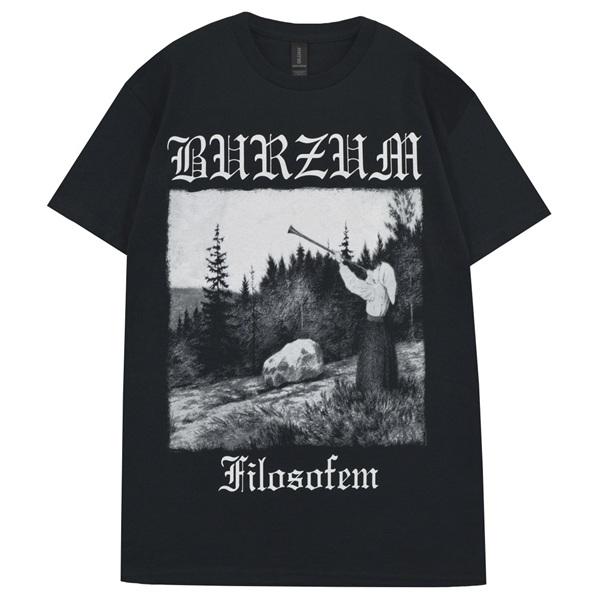 カウント・グリシュナックというステージネームを名乗るヴァルグ・ヴィーケネスのソロプロジェクトとして知られるノルウェー全土に悪名を轟かせたブラックメタルバンド、BURZUM。88年に前身となるバンドKALASHNIKOVを結成し音楽活動を始動...