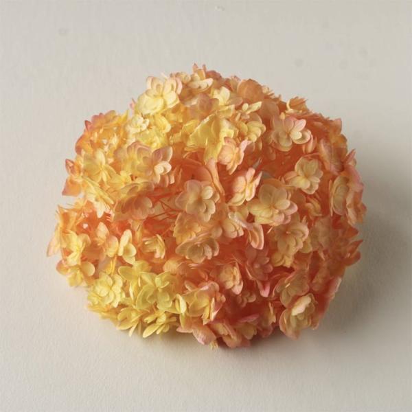 【商品名】大地農園/アジサイ・ルナ【入り数】約1輪（1箱）【注意】※ご使用のＰＣ環境により、実物の色目と差異がある場合もあります。※生花由来の商品のため、商品ごとに色・サイズ・状態等に個体差がございます。そのため、入荷により色目やサイズが掲...