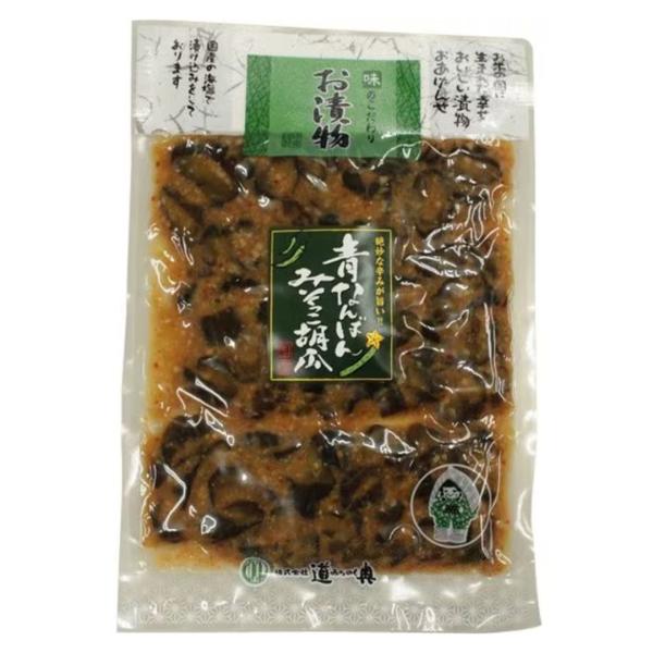 商品名: 青なんばんみそっこ胡瓜内容量: 120g原材料: 胡瓜と青唐辛子、味噌など商品説明文: ご飯のお供に最適で、甘辛い味噌が食欲をそそります。おつまみや薬味としても利用可能です。