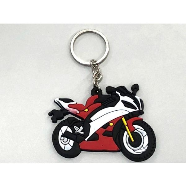 ソフトラバー製サイズ 77mm x 55mm (チェーン部分含まず)