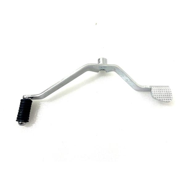 ロイヤルエンフィールド クラシック350に適合するシーソータイプ シフトペダルです。・RoyalEnfield純正品・トゥーペグ用の純正パッドがセットとなります。■適合モデル・21年以降 Royal Enfield Classic 350 ...