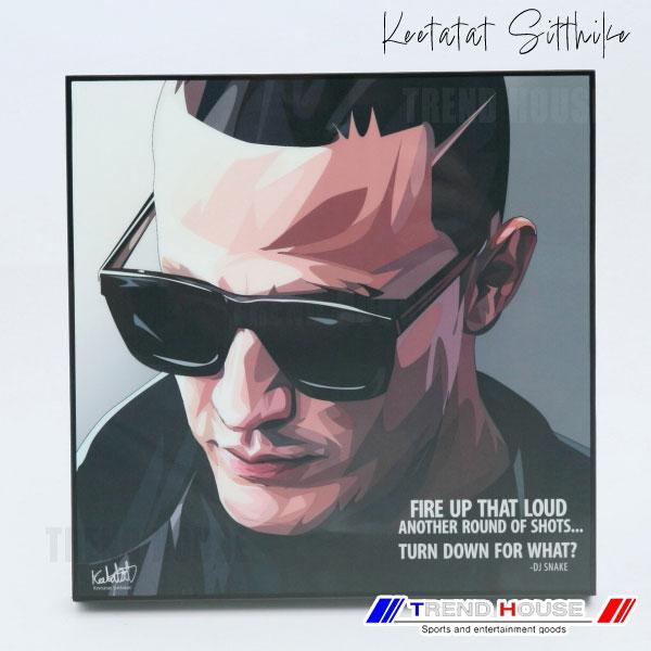 【アーティスト】　　Keetatat Sitthiket【サイズ】　　縦26cm×横26cm×厚さ2.5cm【仕上げ】　　表面アクリル仕上げ　【フレーム】　　木製ブラック塗装（裏面は塗装無し）掲載写真はカラーチャートを用いて色温度を確定し現...