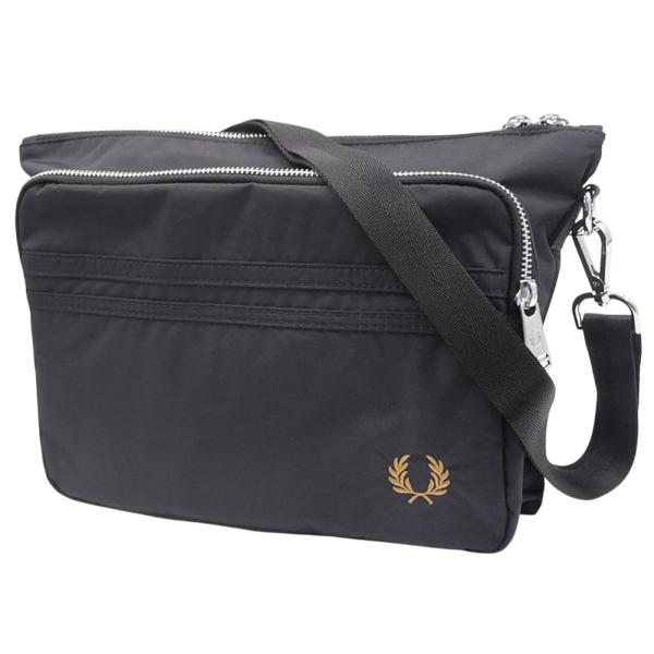 【おすすめ ブランド ファッション サコッシュ ボディバッグ 斜めがけ 鞄 かばん カバン black 黒】