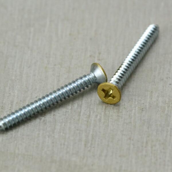 サイズ:Ｍ3呼び径:3mm長さ:30mm材質:アイアンカラー:シルバー ゴールド