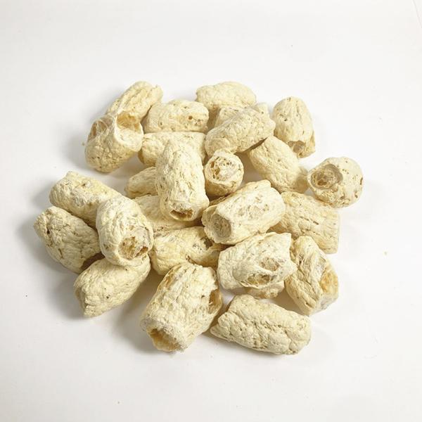 有機えんどう豆と有機そら豆のたんぱくで作られた植物性ミートです。水やお湯に浸し柔らかく戻すか、少量の水分や調理料を加えて優しく揉み込むだけでも調理が出来ます。メニューによっては水戻しせずそのままご使用頂けます。本商品は加熱調理せず食べる事も...