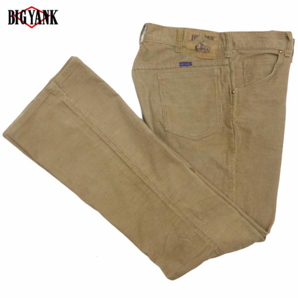 BIG YANK(ビッグヤンク)から5ポケットコーデュロイフレアパンツが入荷。ストンとしたフレアレッグでベーシックなコーデュロイパンツです。サイジングも魅力的な一本です。スッキリとしたラインシルエットの綺麗な作りをしていますので男性が履いて...