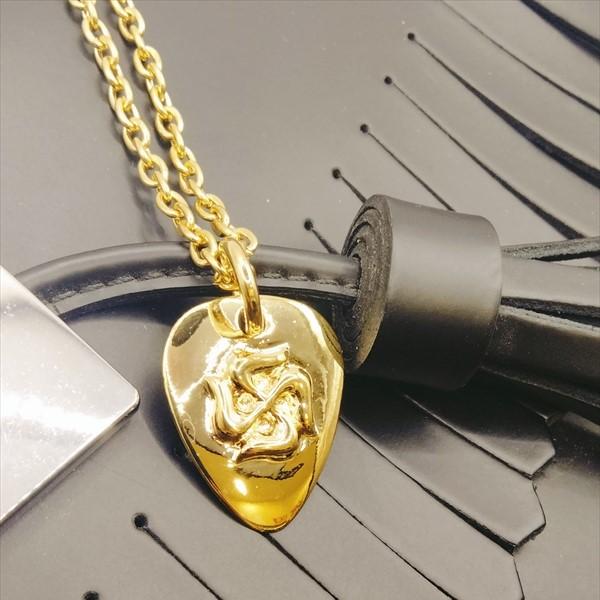 ■商品コードneck-4■セット内容チャームネックレス■サイズチェーン 51cm■カラーチェーン＆チャームブラッククローム　ゴールド　ピンクゴールドストーンクリア　ブラック　レッド　ピンク■備考メッキ加工■商品説明メッキ加工ですのでお肌に合...