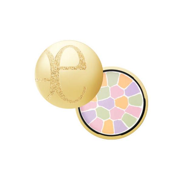 使用方法パフテクニックすべすべでツルンとした肌に…ラ プードルの上にパフをあて、パフを45度ほど回転させ、5色のペールカラーがほどよくブレンドされるようにお粉をとります。肌にのせるときは、あご先から顔全体に軽くおさえるようにつけてゆきます。...