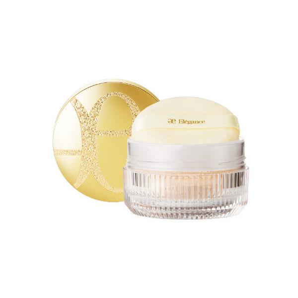 軽快に舞い降りる、クリアな肌。羽根が肌をなでるような、軽やかな感触のフェイスパウダー。繊細にカバーしながら透明感を際立たせ、仕上がりさらさら。20g 3色 SPF10 PA+使用方法パフでネットを下に向かって押し、パウダーを含ませます。顔全...