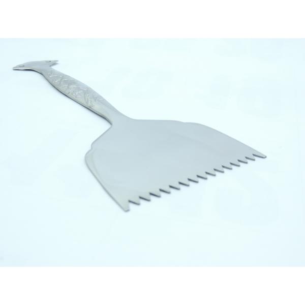 日本製 ステンレス 灰ならし １枚サイズ  灰ならし部幅７８mm   全長１８４mm   厚さ1.0ミリ重さ  ５３ｇ素材 ステンレス生産国 日本メール便で発送予定です。