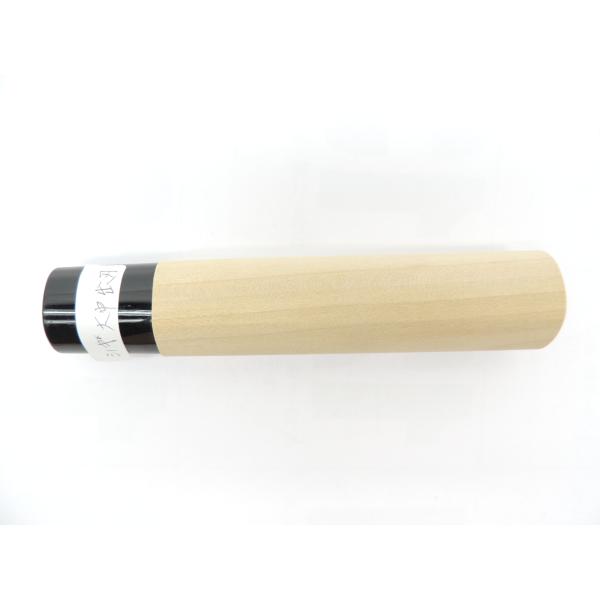 大中出刃用　包丁の柄　シノギ付・材質柄 イエローポプラ材 口輪 ６ナイロン樹脂・製品サイズ長さ約１４０ミリ×高さ２４.６ミリ×幅３０ミリ穴の内径約１1ミリｘ７ミリ1Fキに2重量　４３ｇ・返品、交換はできませんので製品サイズ、写真をよくご確認...