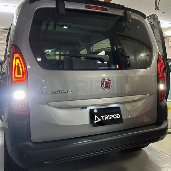 FIAT DOBLO / CITROEN BERLINGO / PEUGEOT RIFTER　明るいLEDフォグランプ