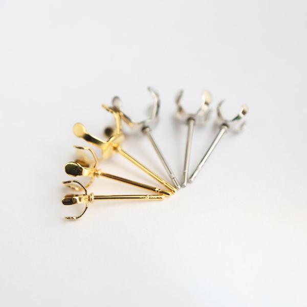 ＼工具や接着剤いらずで、カチッとはまります！／金アレ対応 316L サージカルステンレス 4本爪 立て爪 パール台座 ピアスパーツ　□種類：5mm ステンレス無垢 20個 340円6mm ステンレス無垢 20個 360円8mm ステンレス無...