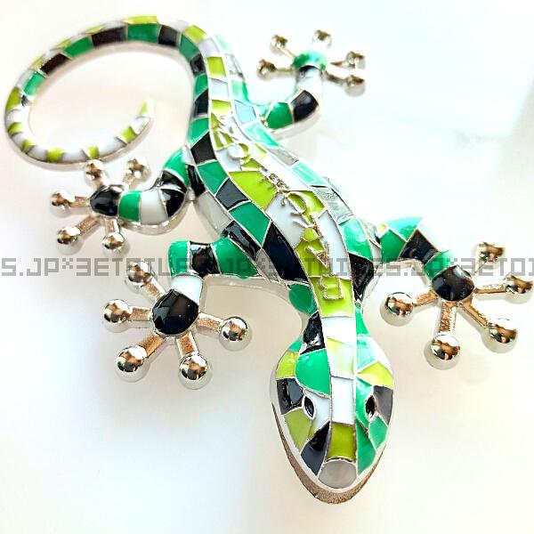 ガウディの代表作の一つ、サグラダ・ファミリアは、スペインのバルセロナにある現在も建設中の教会です。日本における鬼瓦やシーサーのように魔よけや厄除けと装飾を目的として親しまれるガーゴイル（雨樋）をモチーフにしたトカゲ（ヤモリ・家守）のマグネッ...