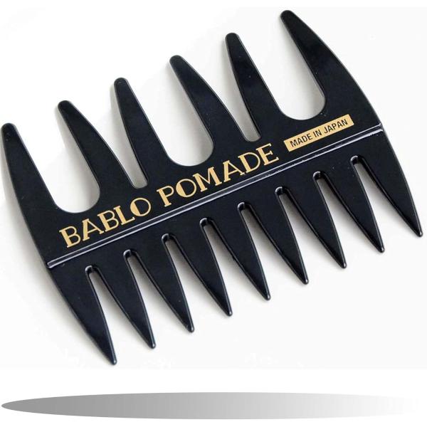 【国産ポマードブランド】MADE IN JAPANのポマードブランド“BABLO POMADE”（ バブロポマード ）のメッシュコーム。ポマードでのスタイリングのお供として使えるようクラシカルなデザインに仕上げました。【毛束を簡単に作れる】...