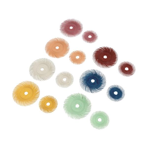 納期について：取寄品3〜5営業日目発送予定★欠品時除くメーカー名：スリーエム ジャパン(株)研磨材製品事業部【 特長 】・狭い箇所のバリ取りに最適です。・細かい砥粒(PUM、6M、1M)で仕上げも研磨も可能です。・パーミスは被研磨物にすじを...