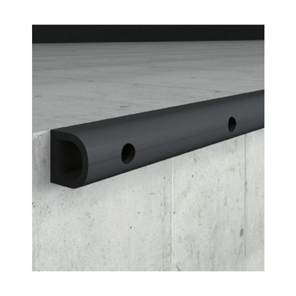 納期について：メーカー直送品(代引き不可)メーカー名：ナカ工業(株)【 特長 】・衝突による衝撃から車両を守り施工性・耐久性に優れた衝撃吸収材です。【 用途 】・トラックヤード等の壁保護材用として。【 仕様 】品名:ナカ工業 カーストッパー...