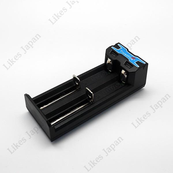 強力 LED懐中電灯　ハンディライト フラッシュライト　TrustFire　トラストファイア　正規品 TR-016J■コンパクトタイプ（TR-007Jの約50%に小型化）■充電完了をランプでお知らせサイズ : 41mm(W)X100mm(D...