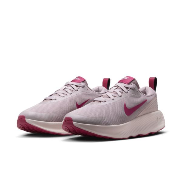 NIKEナイキ ナイキ プロミナNIKE PROMINAFV6343603:パーティクルローズ/スウィートビート-シルトレッド:PARTICLE ROSE/SWEET BEET-SILT REDナイキ プロミナは、歩くたびに柔らかい履き心地...