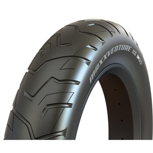 ■サイズ：20×4.00■ETRTO:100-406■TPI:27×2■ビート：スチール■コンパウント：シングル■重量：1515gモーターサイクル用のタイヤパターンをそのまま落とし込んだ20ファットタイヤ。溝のあるスリックデザインのトレッド...